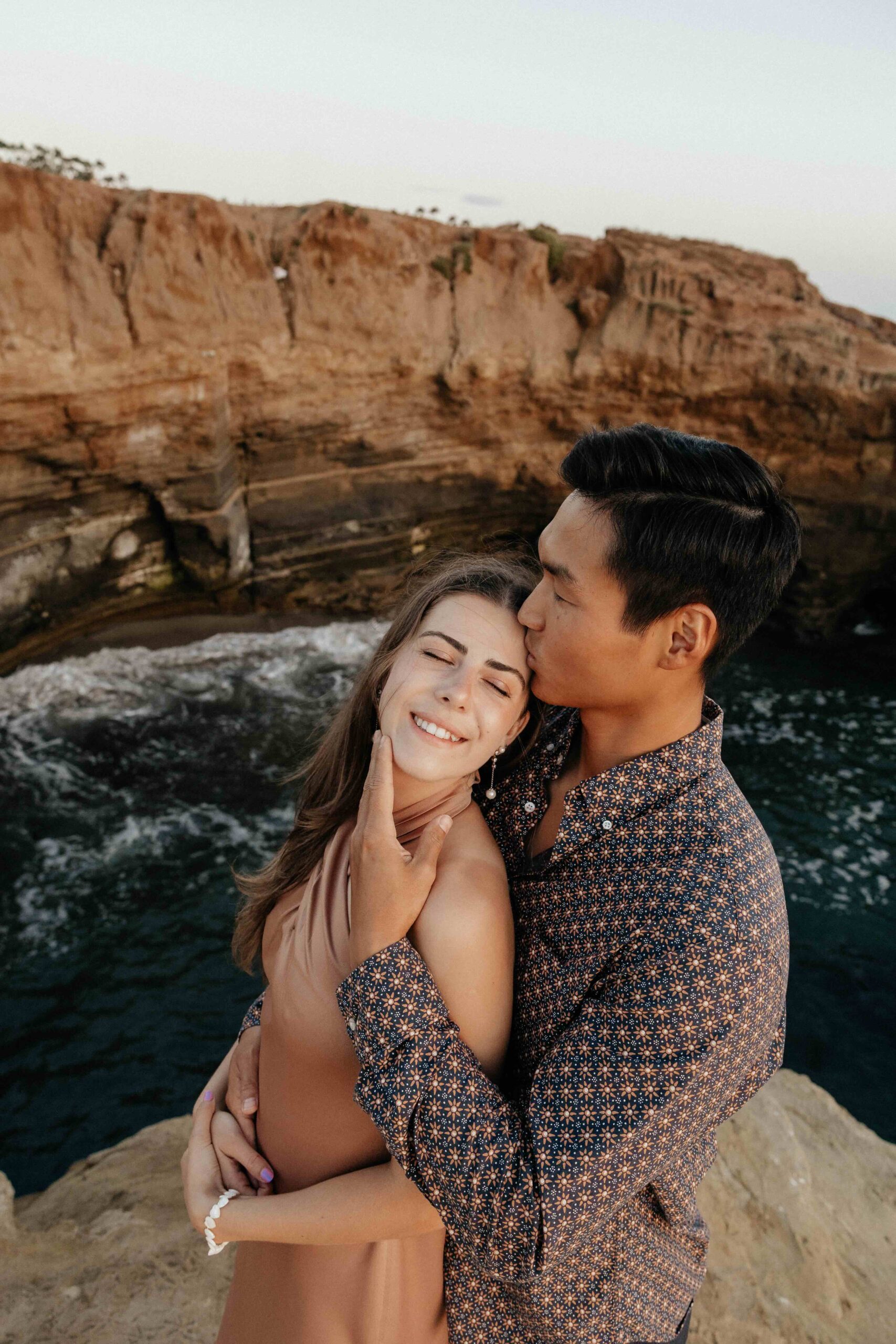 Sunset Cliffs Wedding Guide - sammiephoto.com